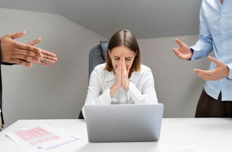 Integrity in the Workplace: Be The Coworker Everybody Trusts